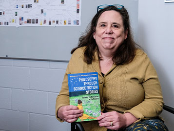 SRU professor explains connection between philosophy and science ...
